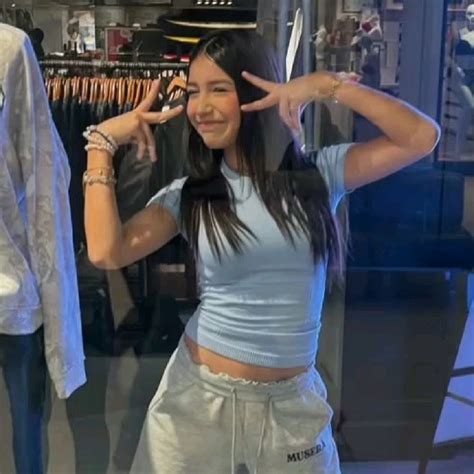 Esli Icons Girly Soccer Sephora Skin Care Cute Makeup Looks