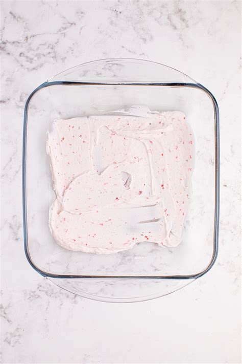 Easy No Bake Raspberry Icebox Cake Dessert Recipe