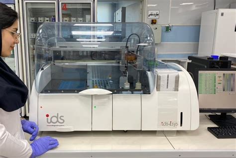 گروه آزمایشگاه های دکتر نژاده نصب دستگاه ids isys