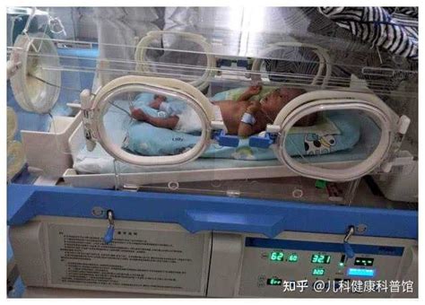 被地铁站墙砖砸伤的孕妇亲属发声「大人还在 Icu ，7 个月胎儿未保住」，相关方需负哪些责任？ 知乎