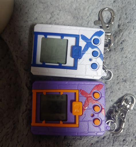 디지몬x 디지바이스 화이트and블루 퍼플and레드 콜리colley