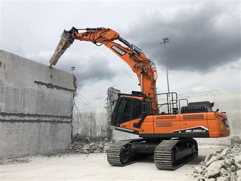 Doosan Extends Its Demolition And Material Handler Range The Heavyquip Magazine
