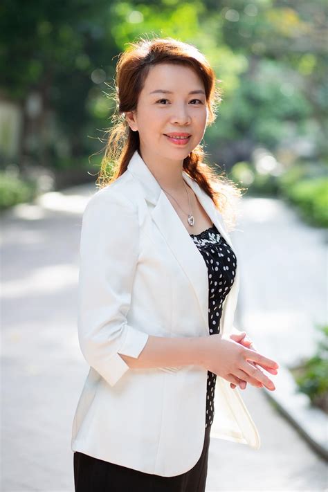 福州市宁化小学洪丽玲：让生命因“成全”而精彩 校长访谈 东南网