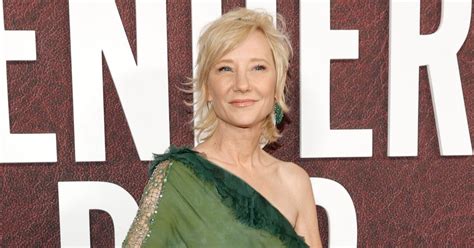 Actress Anne Heche Under Investigation For Felony Dui As She Remains In