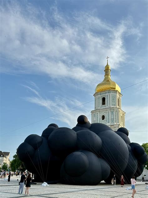 Інсталяцію зі звуками Запоріжжя встановили на Софійській площі Києва