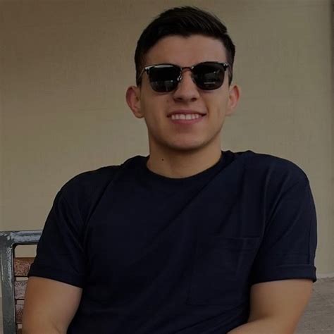 Fernando Rivera Youtube