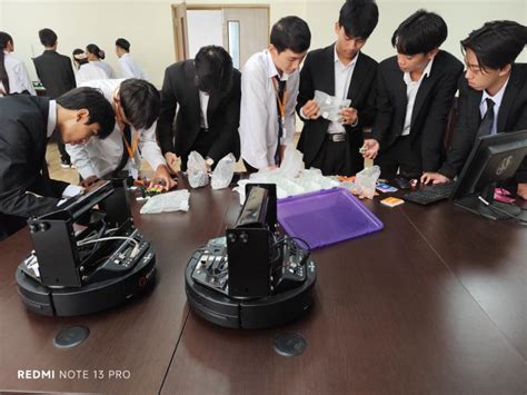 မန္တလေး၊ မြန်မာသတင်းအချက်အလက်နည်းပညာတက္ကသိုလ်တွင် ပညာသင်နှစ်အလိုက် စတင်လက်ခံသင်ကြားပေး