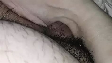 배다른 아들의 털이 무성한 큰 공과 자지를 따먹는 새엄마 xHamster