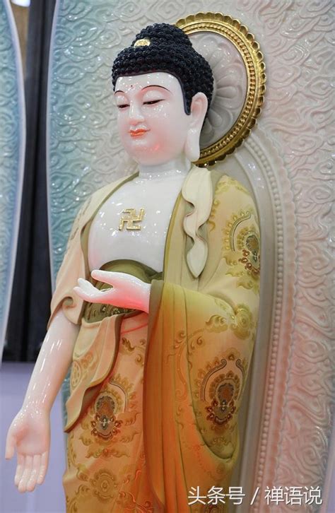 西方三聖阿彌陀佛觀音菩薩大勢至菩薩家中供養簡直完美 每日頭條