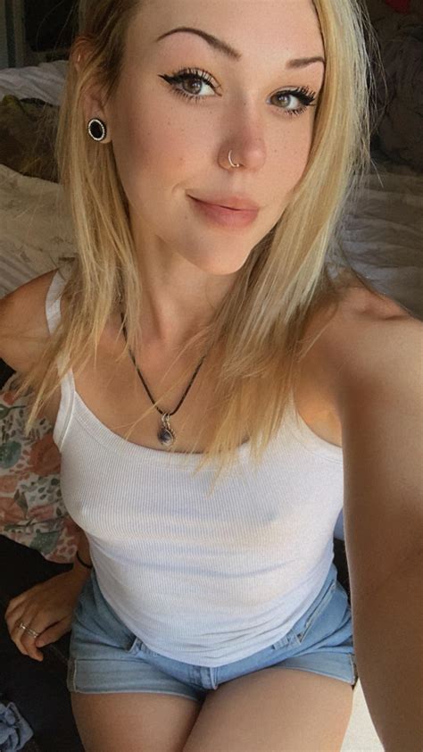 Its Been Too Long Since Ive Posted Here I Miss All Of You 😇 Rselfie