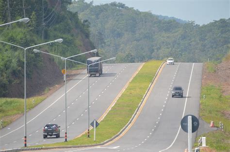 Sodding Highway Median Strips With Zoysia Asian Turfgrass Center