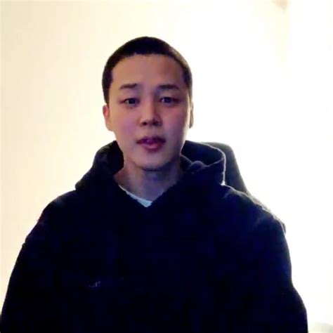 Bts Community Post Parkjimin Jeonjungkook 이렇게 짧은 시간 안에 두 번의 이별이 있다 우리는 준비되어 있어야 하지만 우리 마음은