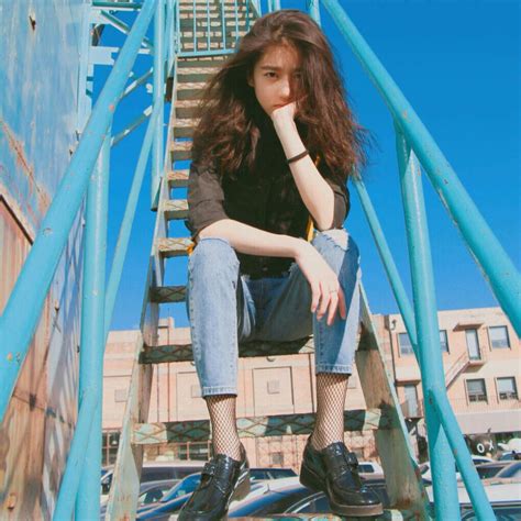 李凯馨 头像 女头 堆糖美图壁纸兴趣社区