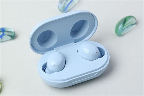 C C H Ng Tai Nghe Bluetooth T T Nh T Hi N Nay Ti U Ch L A Ch N