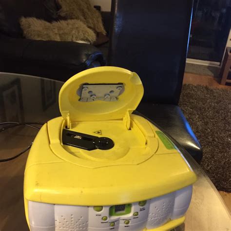 Spongebob Cd Player In London Borough Of Barking And Dagenham Für £ 10 00 Zum Verkauf Shpock At