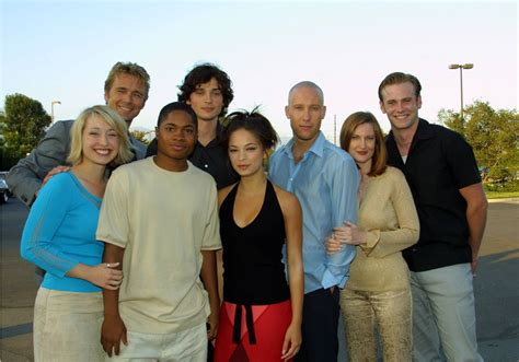 Allison Mack S Smallville Costar Breaks His Silence On Her Shocking Sex