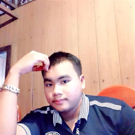 ហេង រស្មី