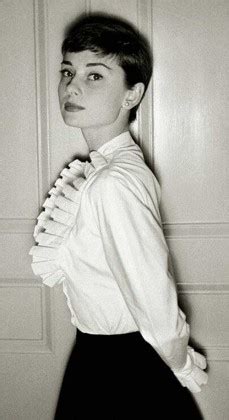 15 Good Audrey Hepburn Pixie Cut Pixie Cut Haircut For 2019