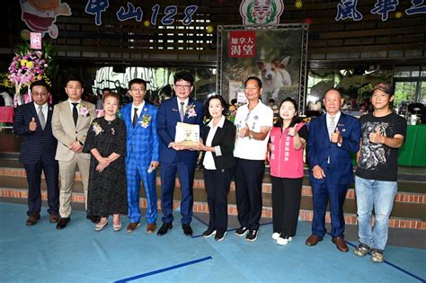 宜蘭寵物嘉年華超過200隻毛小孩齊聚競賽 宜蘭新聞網