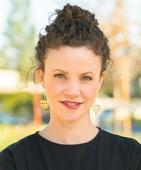 Ellie Casson Comotion La