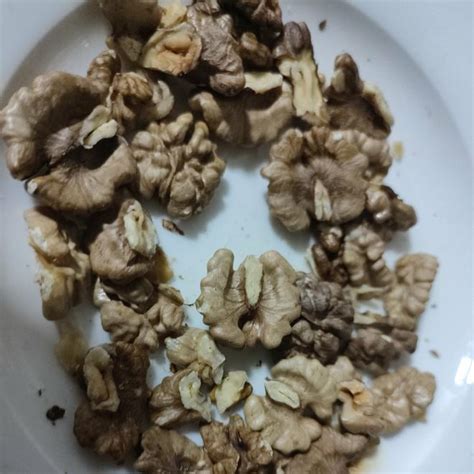 【微波炉快速烤熟核桃仁和黑芝麻、花生米的做法步骤图】燕子19722000下厨房