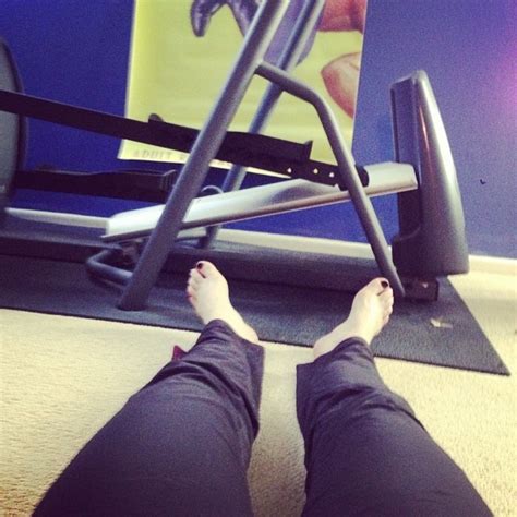 Carrie Keagans Feet