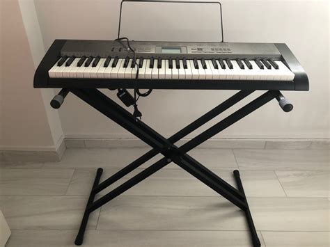 Casio Lk 120 Keyboard With Stand Hobbies And Toys Music And Media Musical Instruments On Carousell