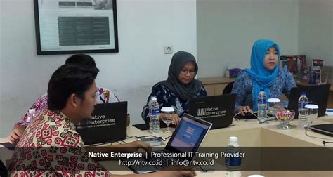 training “web database app using php and mysql” bersama bkpsdm kota