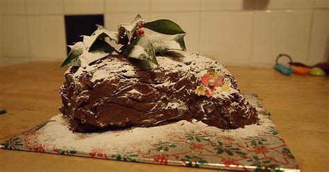 Yule Log Homemade I Defiantly Did Not Go Crazy With The Icing Sugar