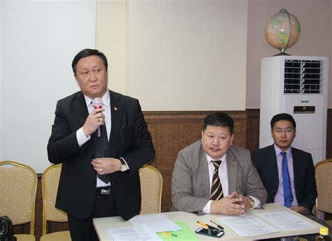 “ЗАЛУУЧУУДЫН ХӨГЖЛИЙГ ДЭМЖИХ ТУХАЙ” ХУУЛИЙН ТӨСӨЛД ЗАЛУУСЫН САНАЛЫГ АВАВ