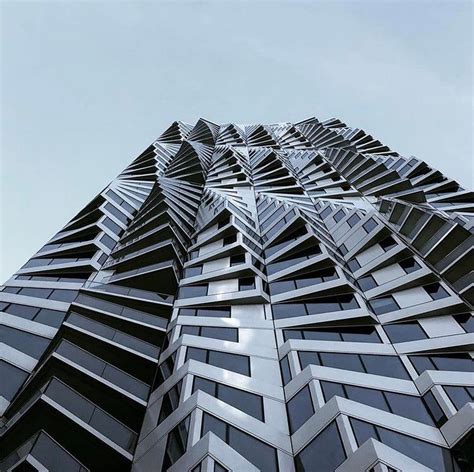 This Buildings Angular Twisting Facade Roddlysatisfying