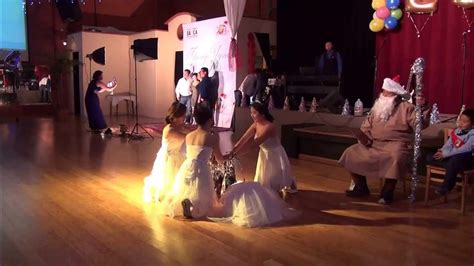 Болор Үдэш цэнгүүн Өвлийн өвгөний мэндчилгээ цасан охидын бүжиг Youtube