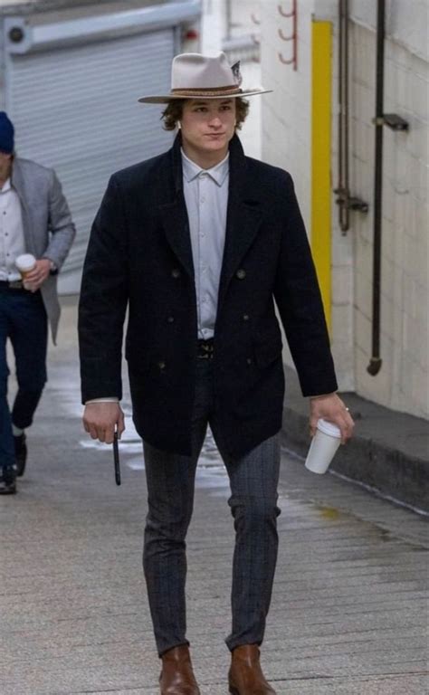 Trevor Zegras Hot Hockey Babe Trevor Hockey Players