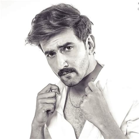 𝐀ᴋᴀsʜ 𝐏ᴀɴᴅʏᴀ Akashpandya • Threads Say More