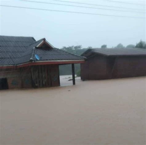 ບ້ານ ຈະເລີນໄຊ ເມືອງ ຊານໄຊ ແຂວງ ອັດຕະປື ຖືກນໍ້າຖ້ວມຢ່າງໜັກໜ່ວງ ເນື່ອງຈາກພາຍຸ ໄຕ້ຝຸ່ນ ໂນຣູ