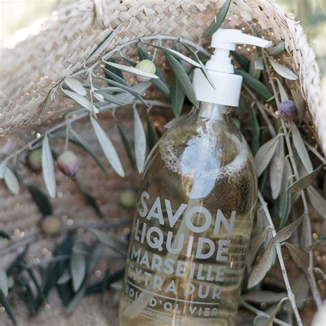 Compagnie De Provence Liquid Marseille Soap 500 Ml Olive Wood Bigamart