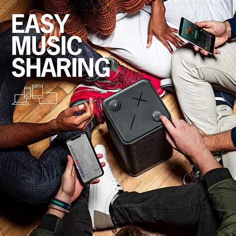 Hyperboom Portable Wireless And Party Bluetooth Speaker Loud Speaker Big Bass Water