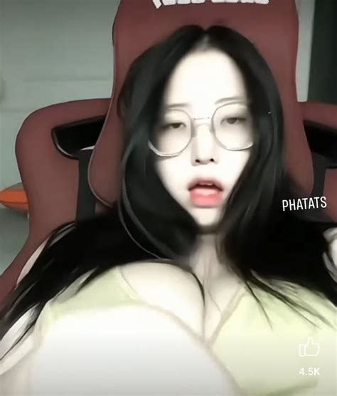 Anyone Knows Her Name 1 Reply 1435148 ›