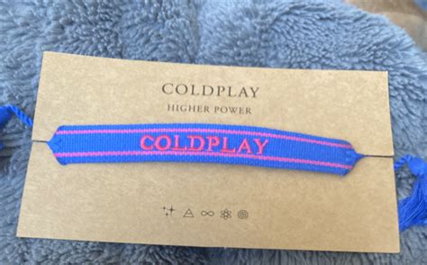 Pin By 𝐂𝐡𝐚𝐬𝐭𝐢𝐭𝐲 🦋 🪐♾️👽 On Coldplay 🦋🌌🪐♾👽 Coldplay Songs Music