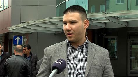 Производителите на зелка со закани излегуваме на улица ако цената падне под 25 денари за