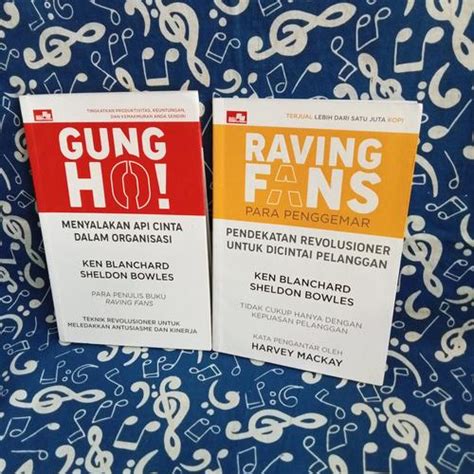 Jual 2 Buku Ken Blanchard Raving Fans Pendekatan Revolusioner Untuk Dicintai Pelanggan
