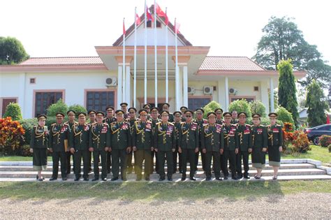 ສະເຫຼີມສະຫຼອງວັນສ້າງຕັ້ງເຫຼົ່າຮົບຊ່າງແສງຄົບຮອບ 68 ປີ