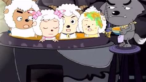 喜羊羊被小羊挠痒痒 小鱼挠痒痒喜羊羊 大山谷图库