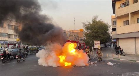 Roya News Not Afraid Anymore More Violence As Iran Protests Enter
