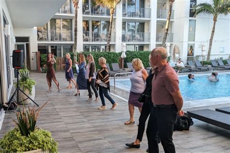 Classes Salsa Mingle