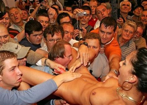 Naked Crowd Surfing Nudeshots