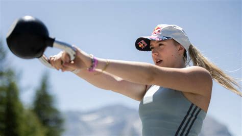 So Arbeitet Ski Juwel Lara Colturi An Ihrem Comeback Die Bilder