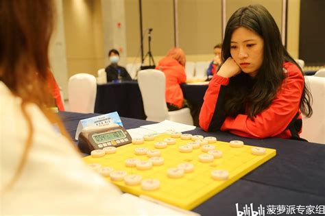 象棋大师张婷婷 象棋大师张婷婷的简介 伤感说说吧