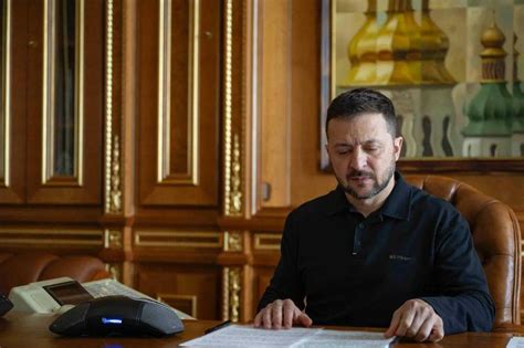 Зеленський обговорив зі Фредеріксен посилення двосторонньої співпраці між Україною та Північною