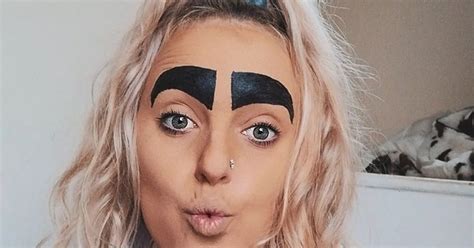 Woman With Britains Biggest Eyebrows Taunts Trolls Who Said Shed